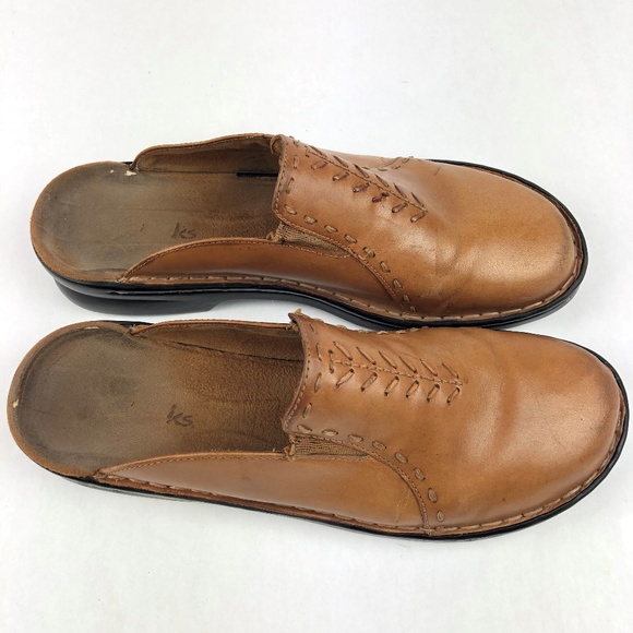 Clarks | Shoes | Clarks Womens Leather Mules Slip On Close Toed | Poshmark